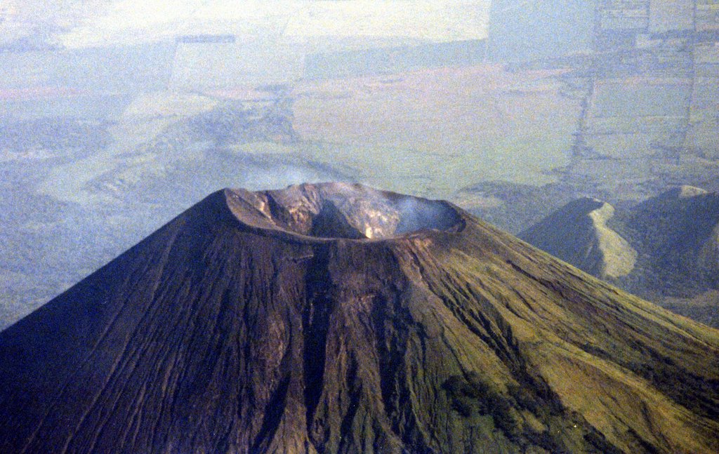 Volcán Telica disminuye explosiones que ponían en situación de riesgo a ...