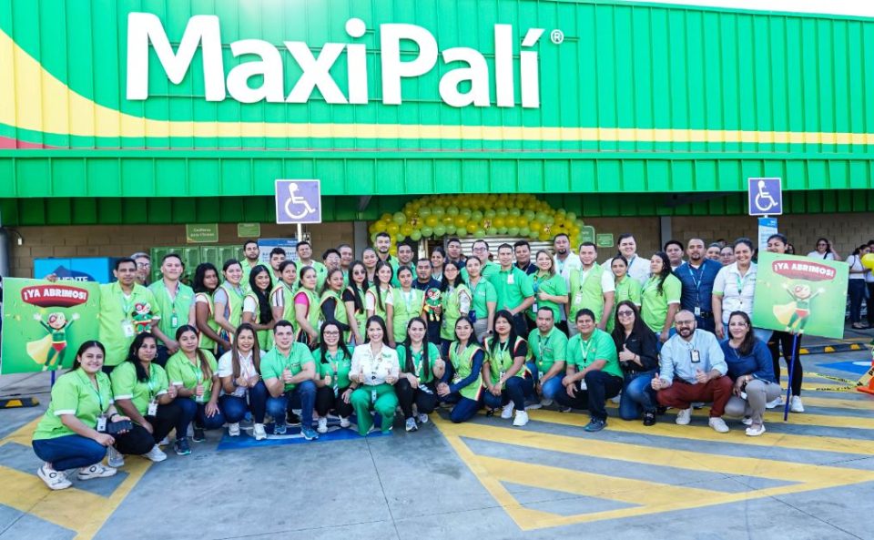 Walmart abre las puertas de un nuevo Maxi Palí en Nicaragua en Dolores, Carazo